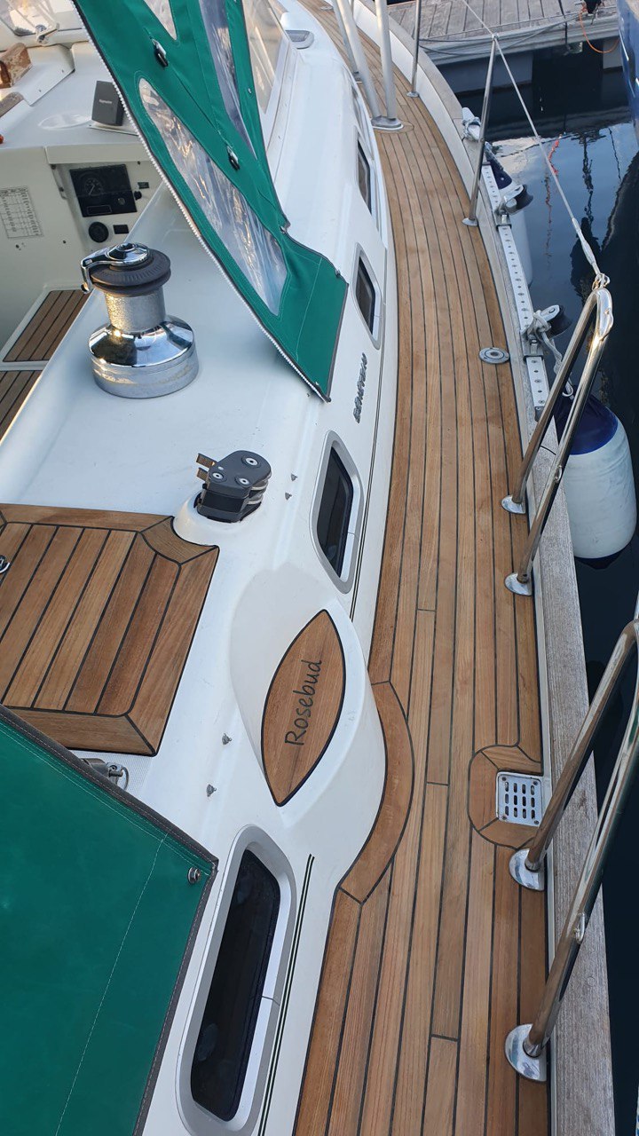 Teaklein deck dich! – SY Rosebud